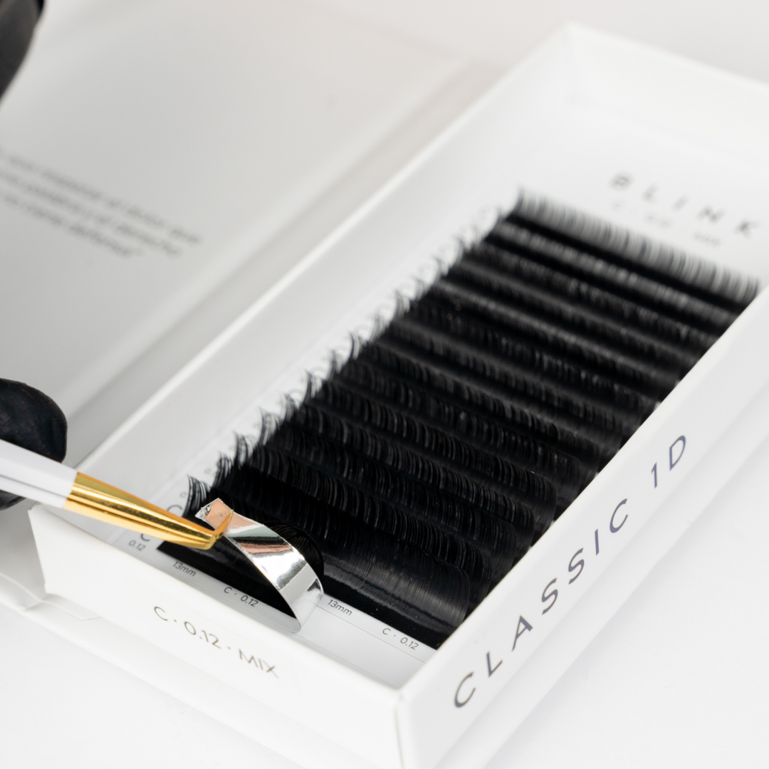 CLASSIC 1D LASHES – BLINK PROFESSIONAL®